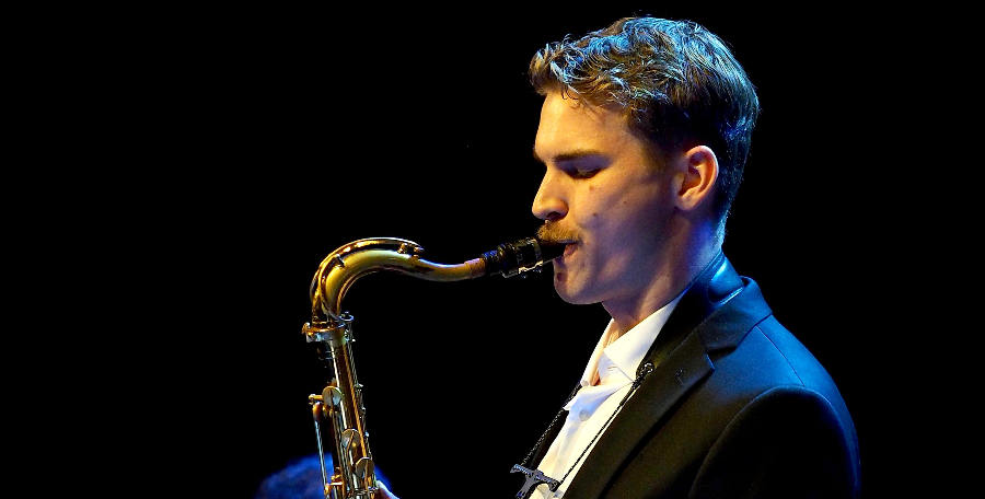 Lounaskonsertti: UMO Helsinki Jazz Orchestra & Metropolian uudet kyvyt ...